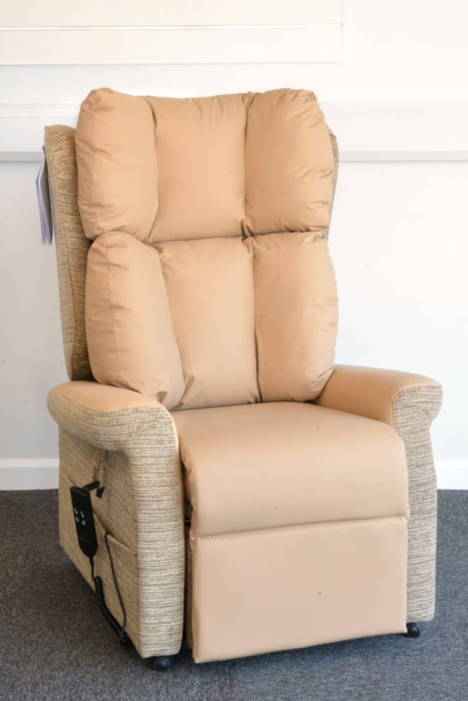 What is a made to measure riser recliner chair? Options & limitations