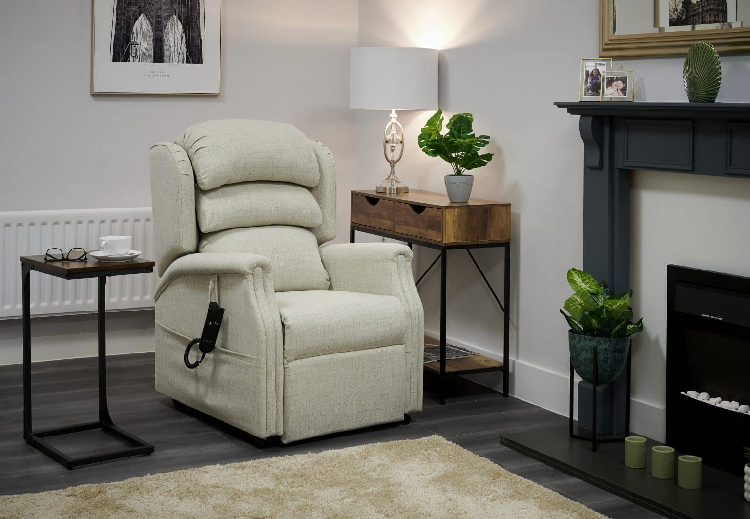 ASHORE Liberty vs HSL Aysgarth Riser Recliner Chair Comparison