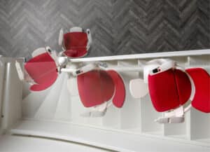 Straight vs curved stairlifts: which is right for your home? - Felgains